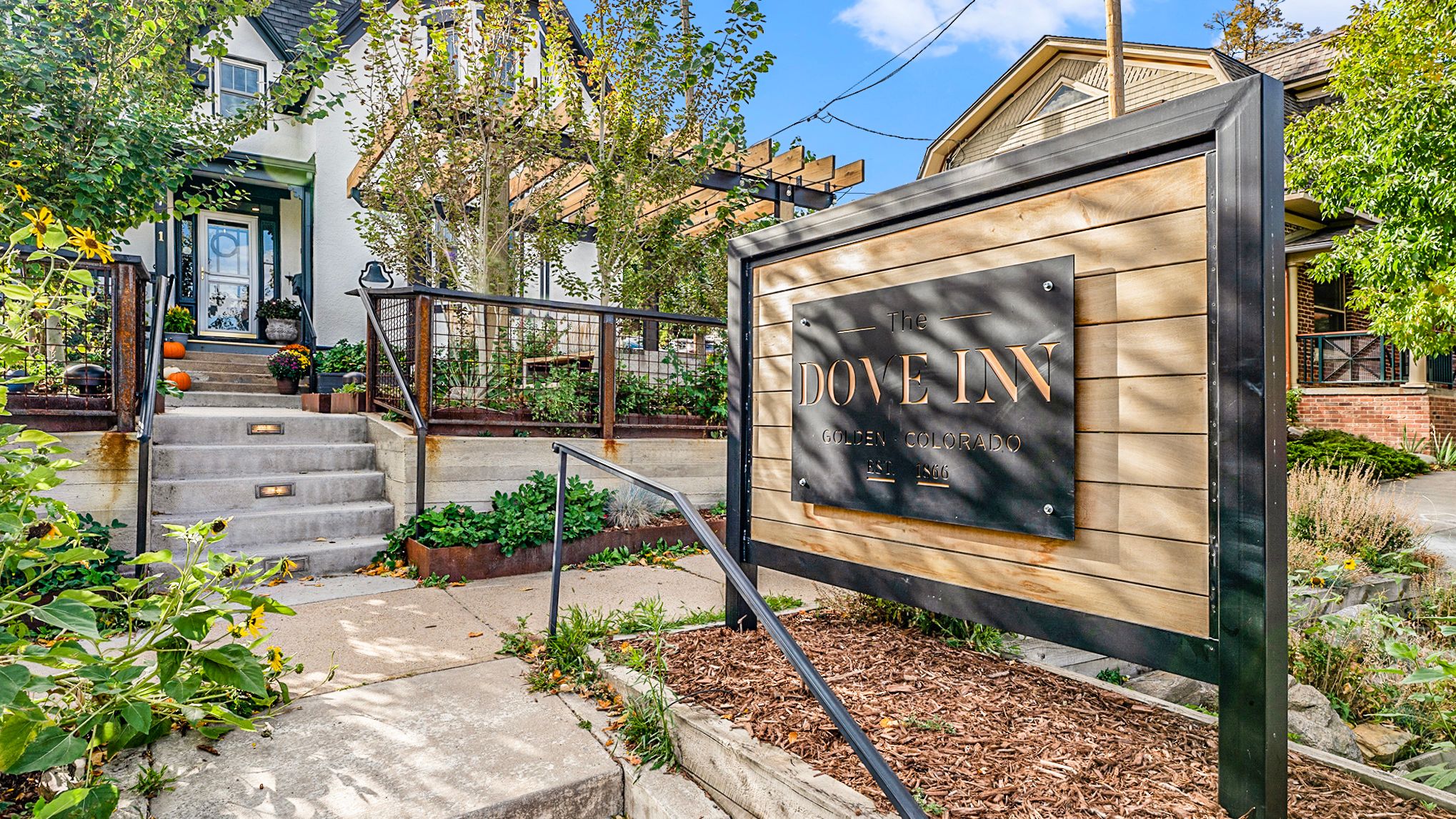 The Dove Inn | A Boutique Hotel Experience in Golden CO